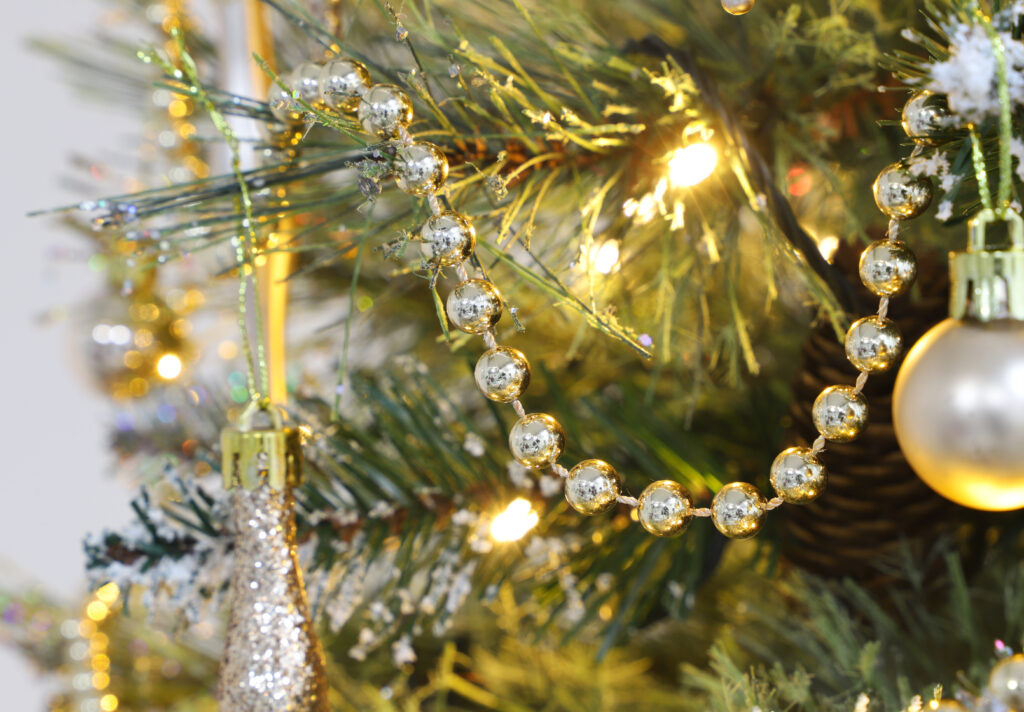 9ft Christmas Bead Chain - Christmas Bead Garlands - Christmas ...