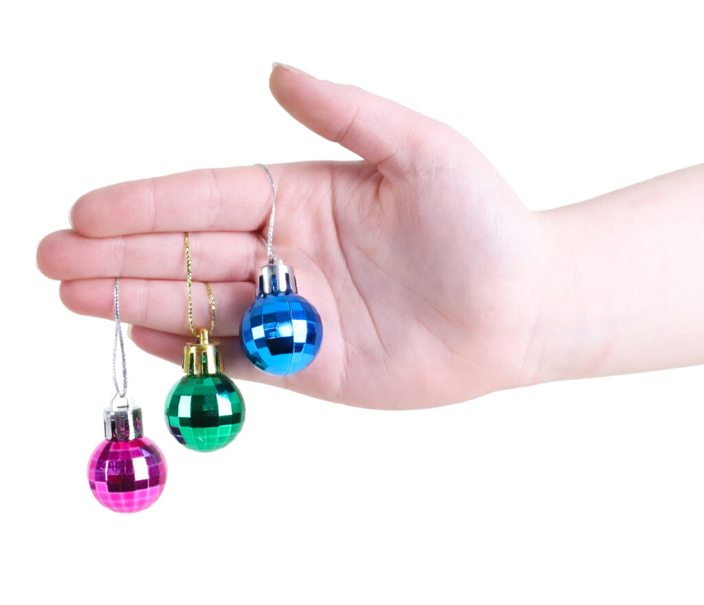 Christmas Concepts® Pack of 25-25mm Mini Christmas Tree Baubles - Shiny ...