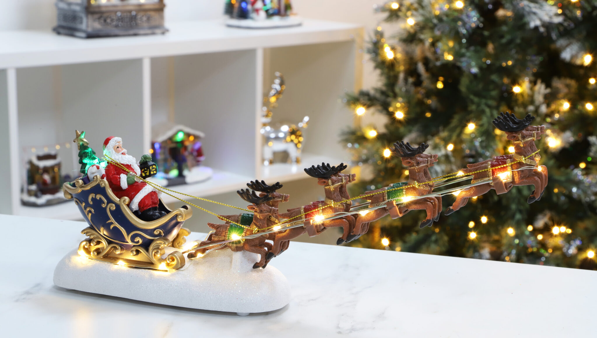 Christmas Concepts® 34cm Battery Operated LED Light Up - Santas Sleigh ...
