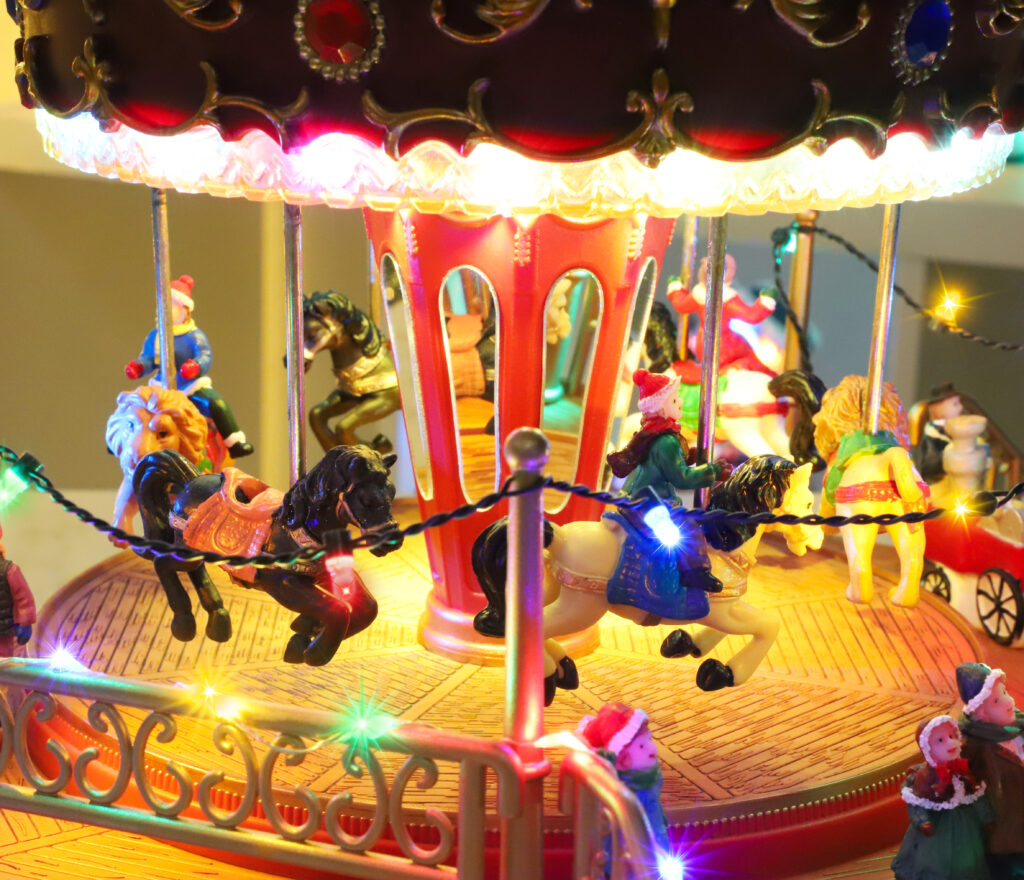 Christmas Concepts® 40cm Animated Christmas Carousel with Multi ...