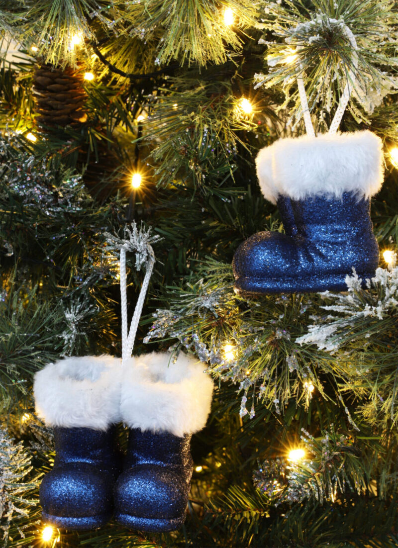 Christmas Concepts® Pack of 2–10cm Glitter Hanging Santa Boots With ...