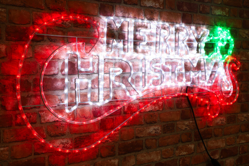 Christmas Concepts® 1.5 Metre Rope Light Merry Christmas Sign with ...